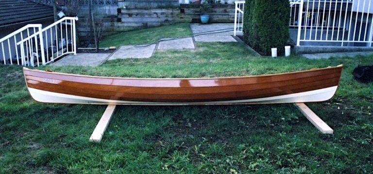Lapstrake Canoes | NOMAD BOATBUILDING